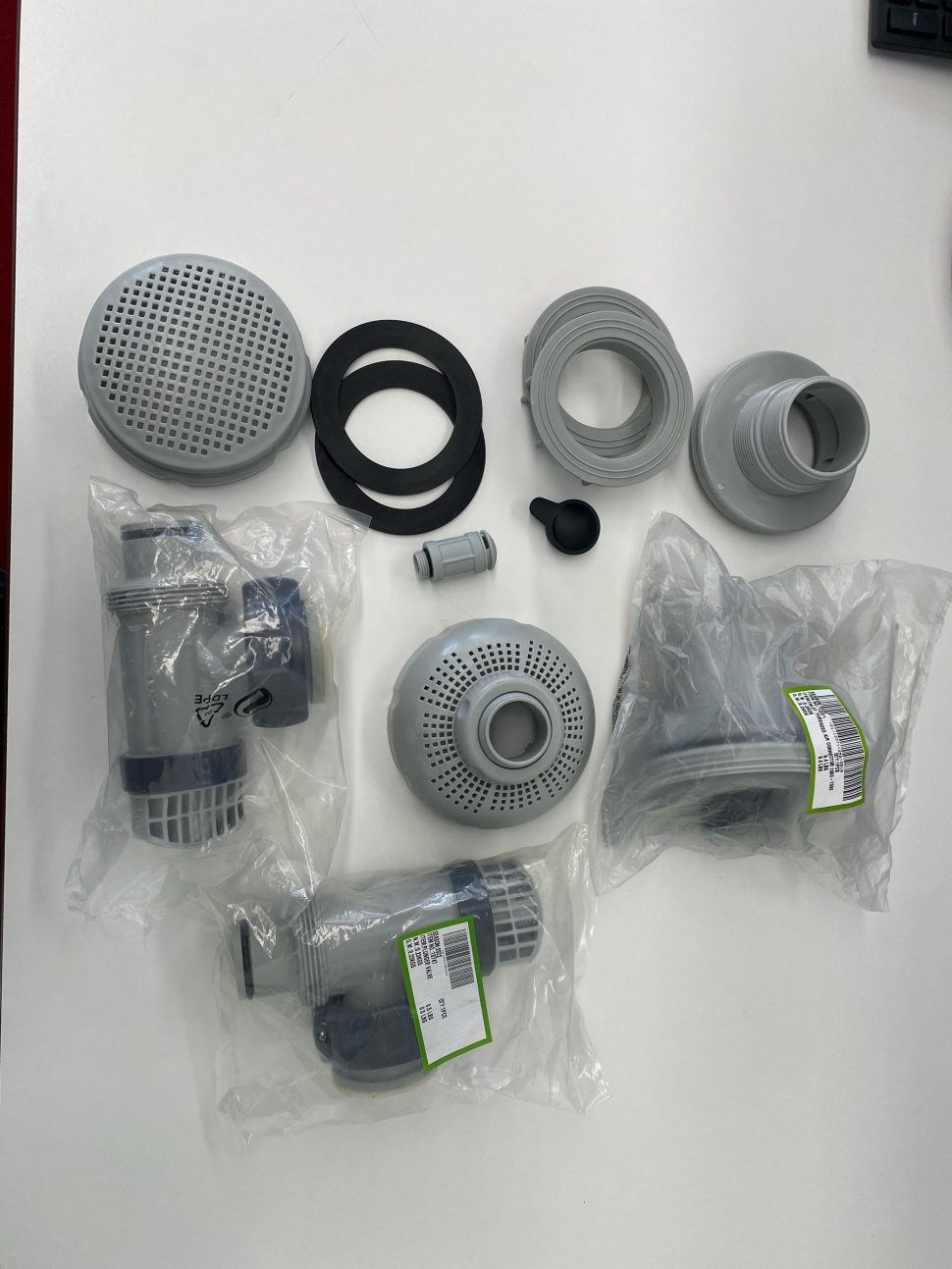 1.5" Inlet & Outlet Connector Set & 2 Plunger Valves | Intex Wetset ...